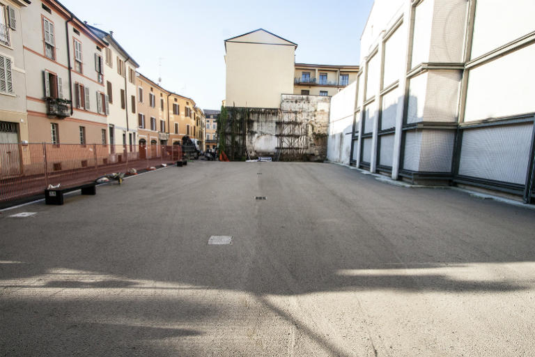 Via Goito, la nuova piazza prende forma - Cremonaoggi