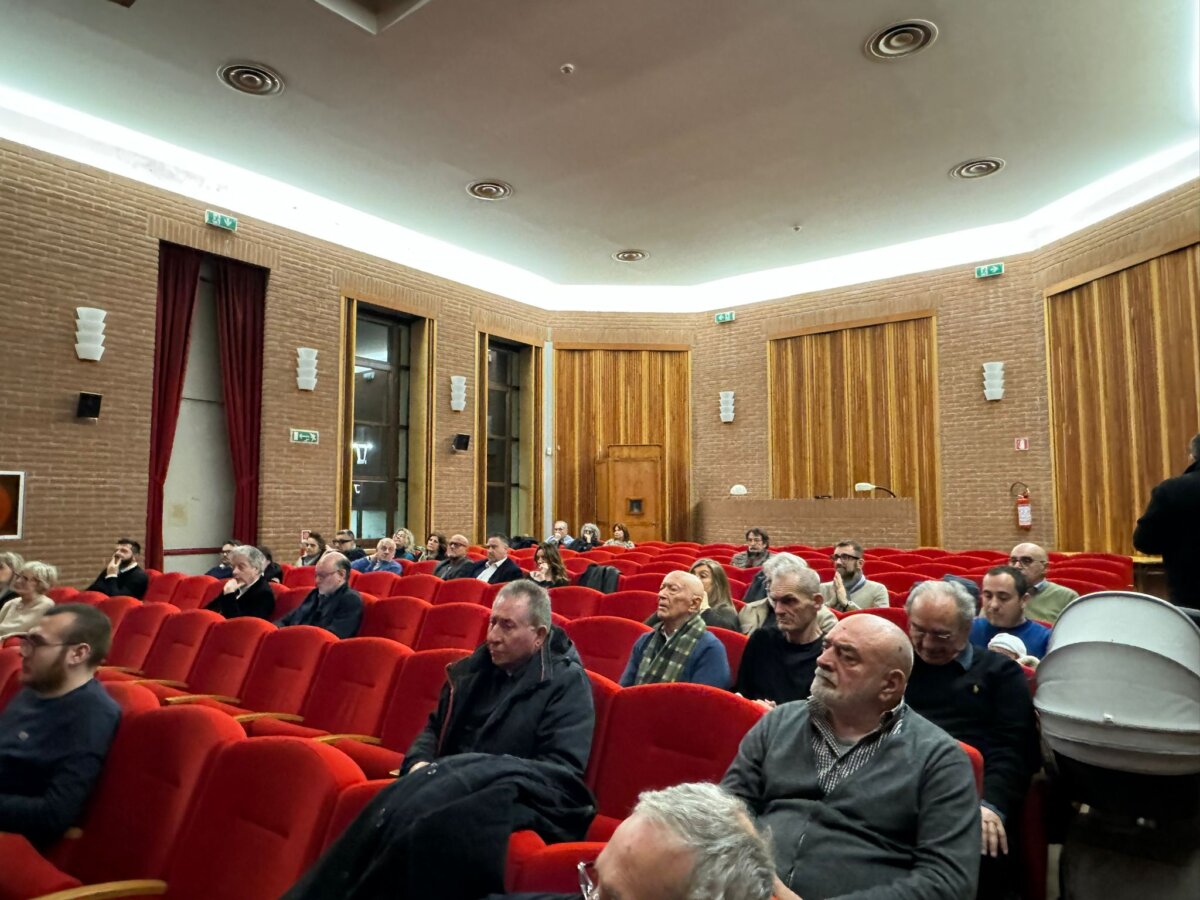 Fratelli d'Italia: al Monteverdi il senatore Roberto Menia - Cremonaoggi