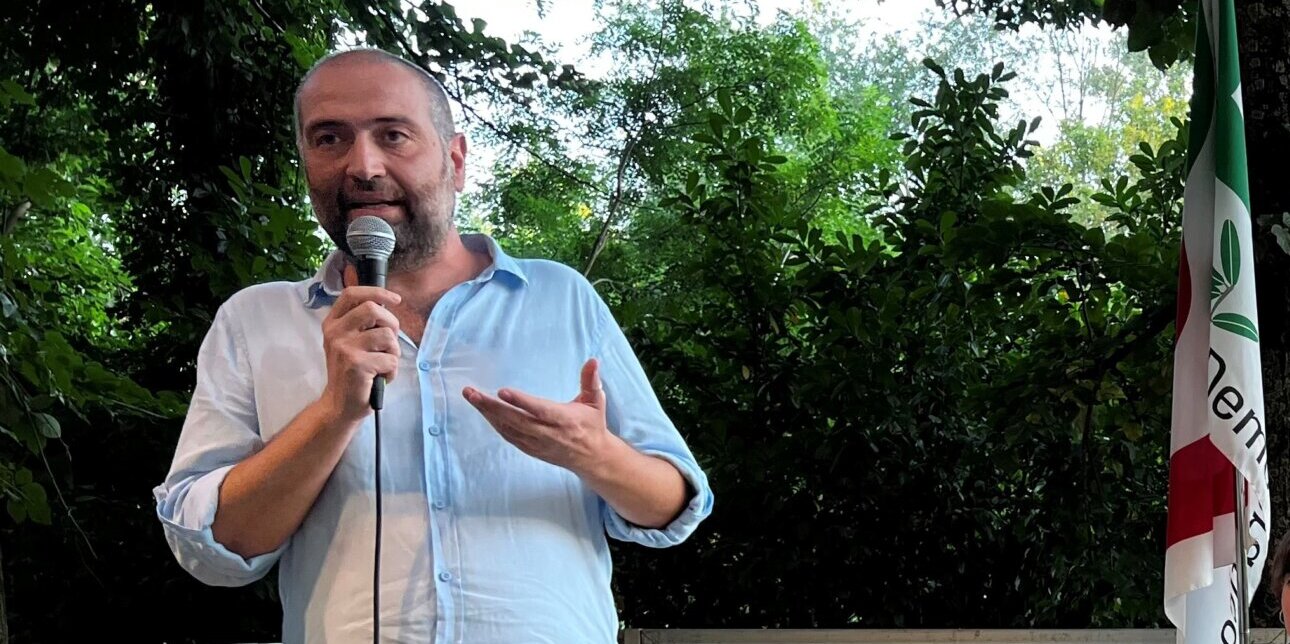 Il Pd dopo le dimissioni di Bellini: le reazioni di Burgazzi e Galletti ...