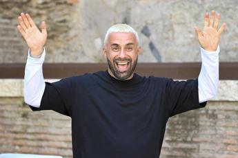 Luca Tommassini a Verissimo: "L'operazione al cuore è durata 7 ore, ora ...