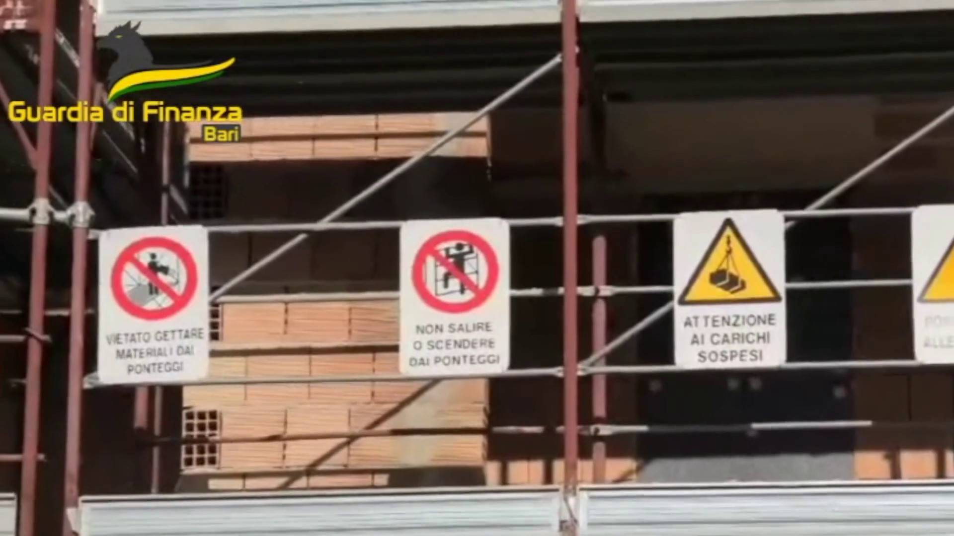 Bari, danno a erario su bonus facciate da 760 mila euro - Cremonaoggi