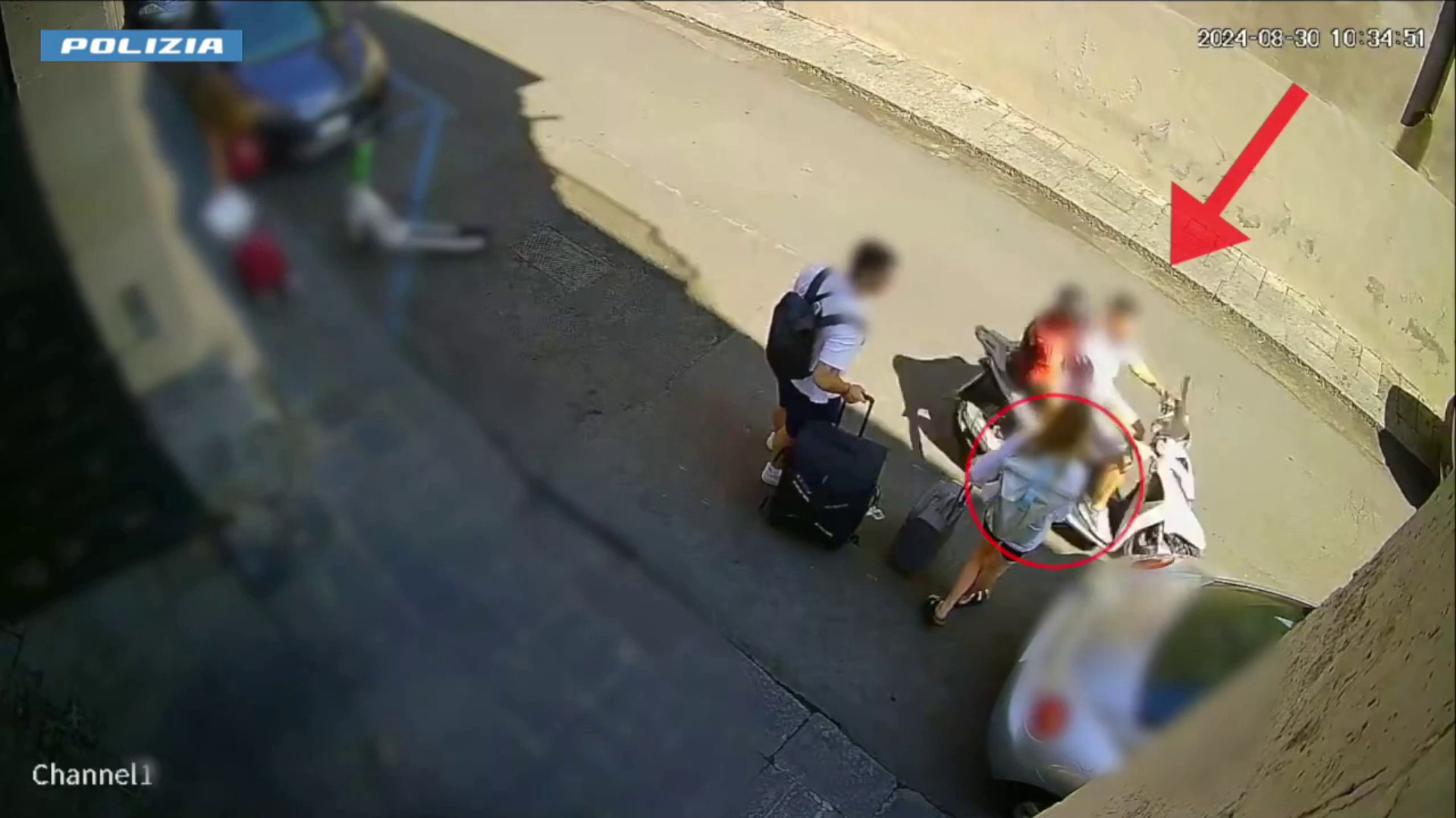 Scippi in pieno centro a Catania, arrestati due giovani - Cremonaoggi