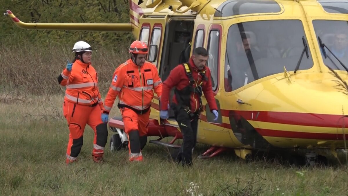 Malore mentre fa il bagno nell'Oglio, gravissimo 33enne - Cremonaoggi